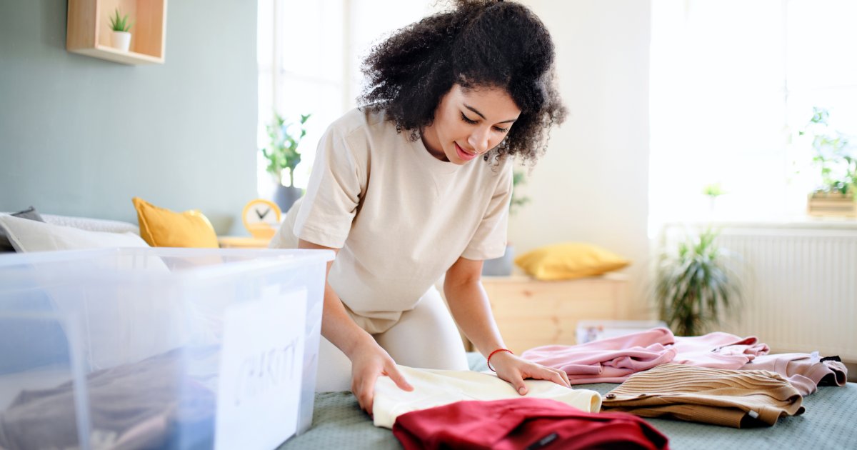 5 smarte tips når du skal rydde op i klædeskabet - bring.dk